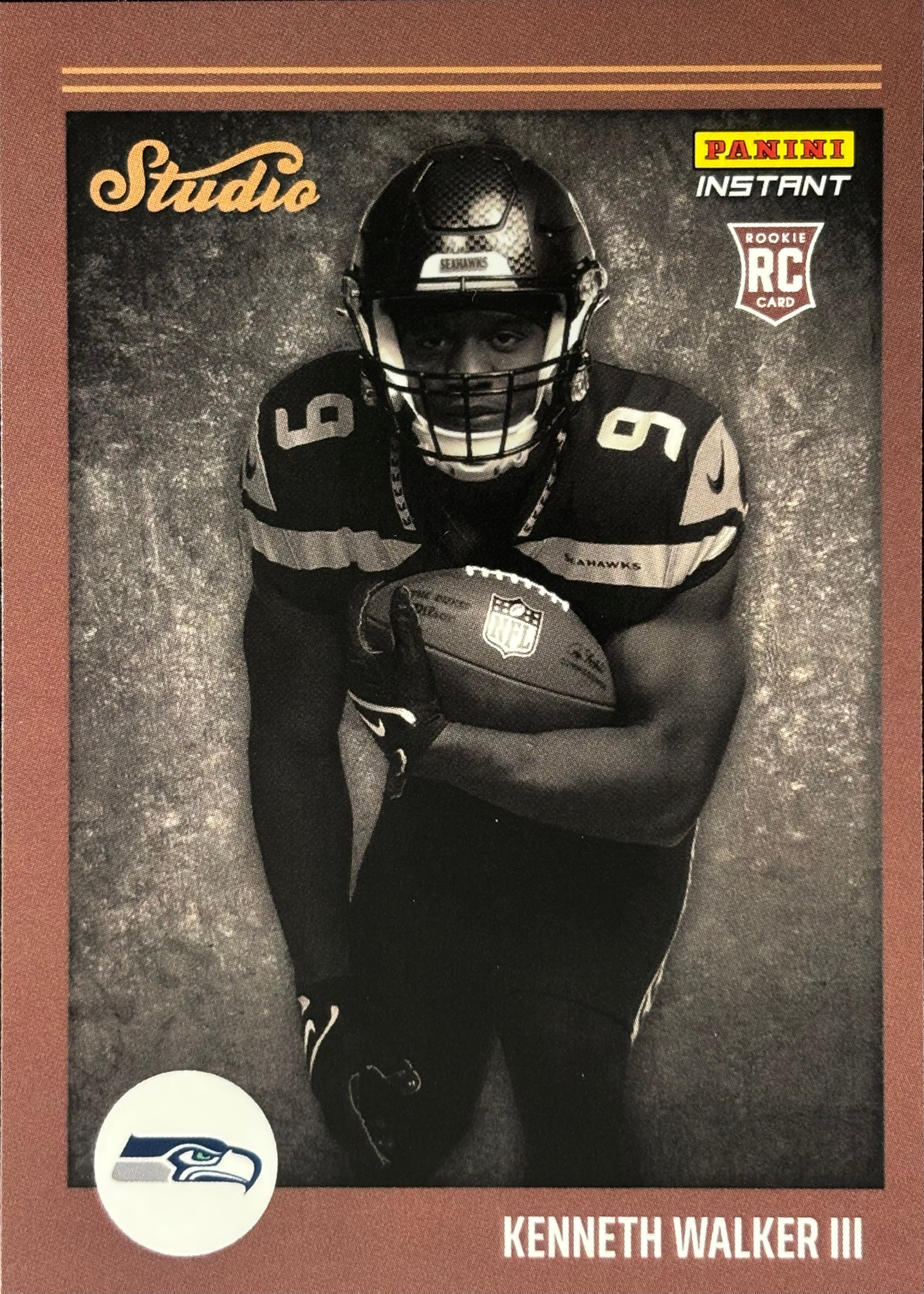 Kenneth Walker Instant Studio /911 Rookie Seahawks – Wayne Collection