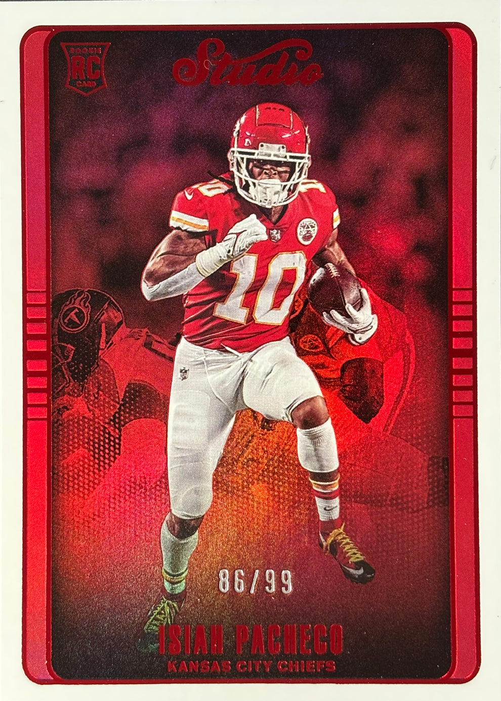 Isaiah Pacheco Studio Red /99 Rookie Chiefs – Wayne Collection