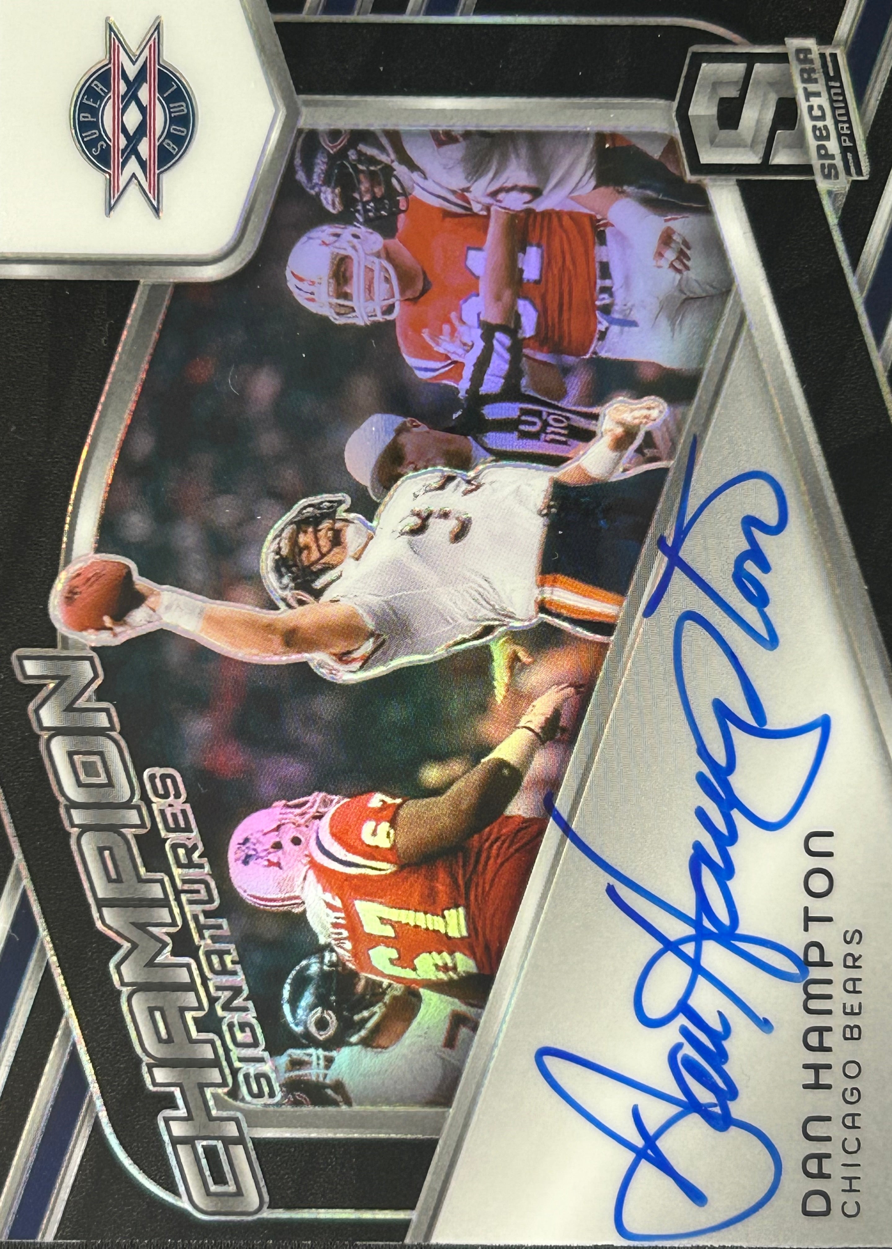 Dan Hampton Champion Signatures Auto /149 Bears – Wayne Collection