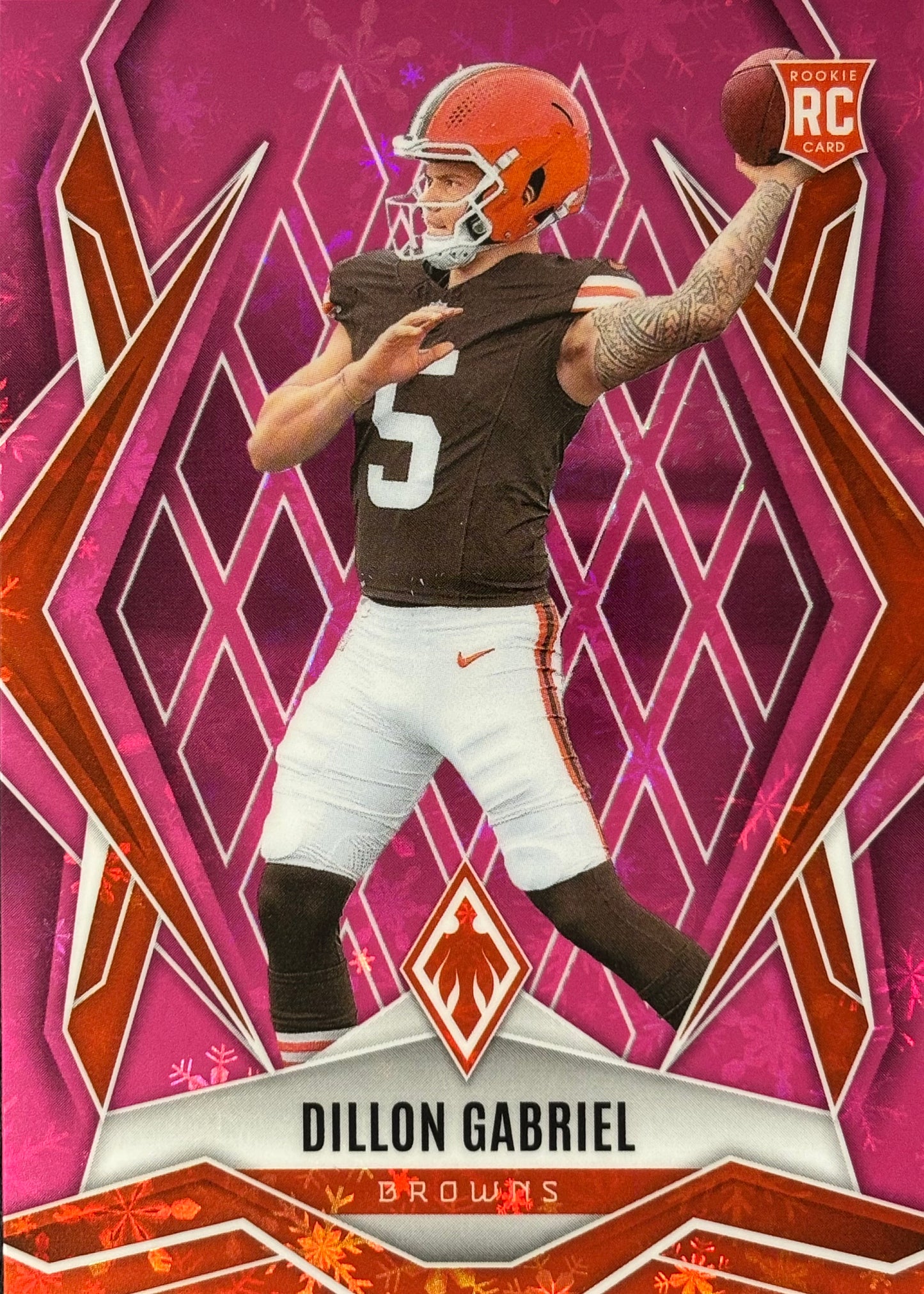Dillon Gabriel Phoenix Pink Winter /299 Rookie Browns – Wayne Collection